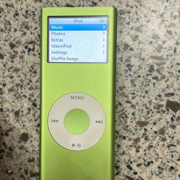 Apple | Portable Audio & Video | Green Apple Ipod 4gb Model No A199 ...